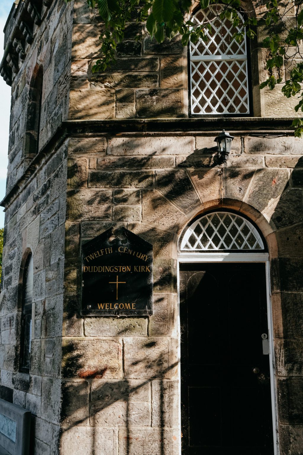 A Walking Tour of Duddingston Village, an Edinburgh Hidden Gem - HOPS ...