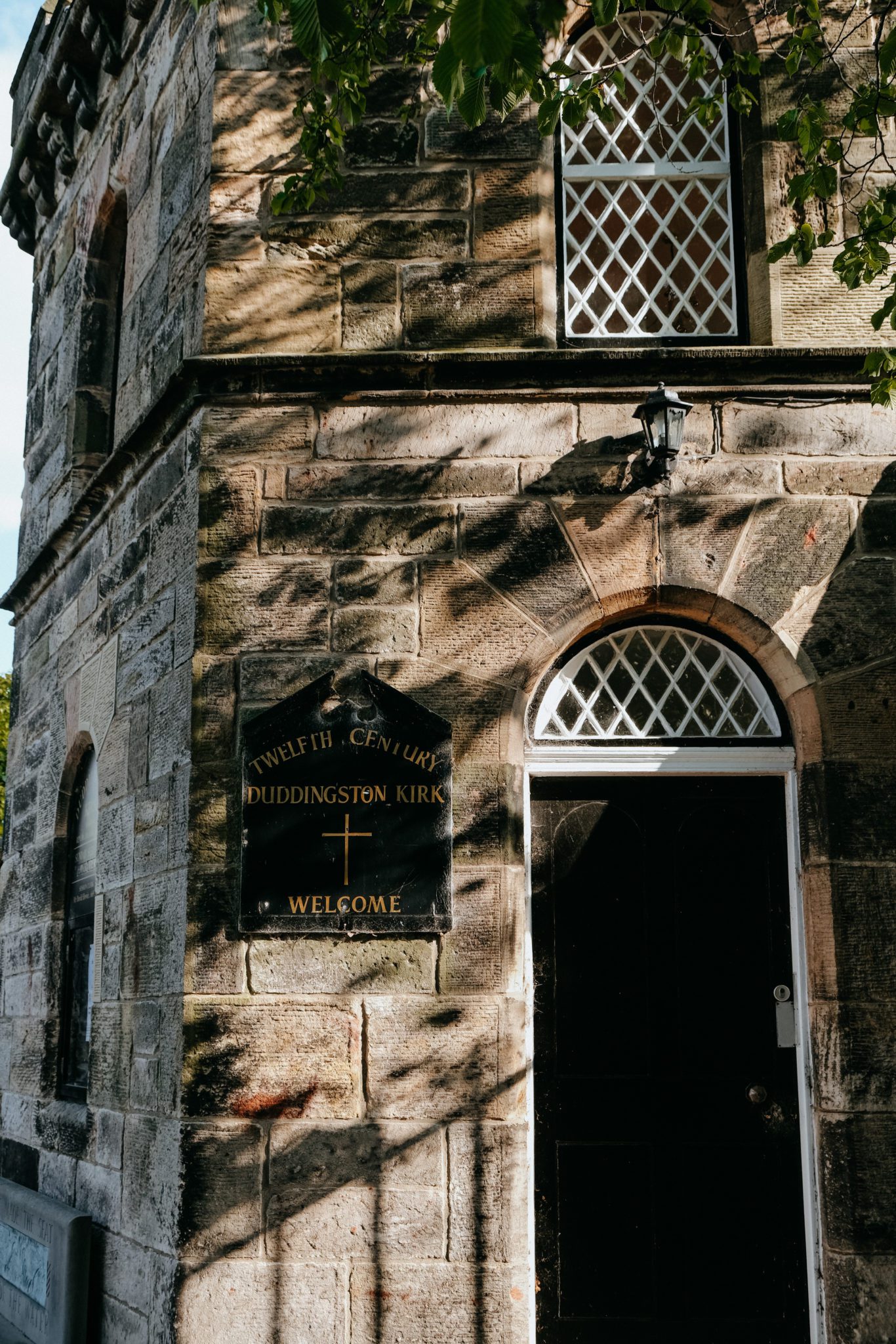 A Walking Tour of Duddingston Village, an Edinburgh Hidden Gem - HOPS ...