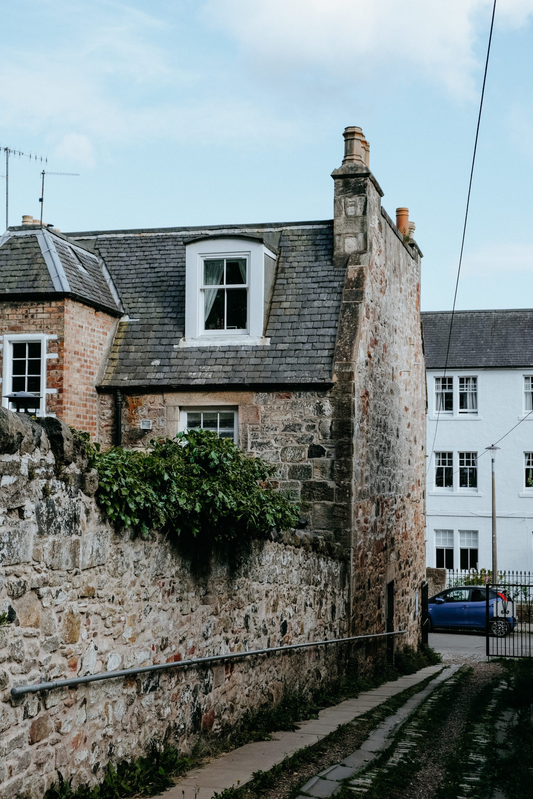 A Walking Tour of Duddingston Village, an Edinburgh Hidden Gem - HOPS ...